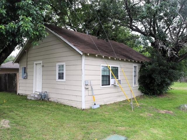 2510 Gilmer St, Caddo Mills, TX 75135