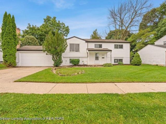 2510 Heights Ave, Lansing, MI 48912
