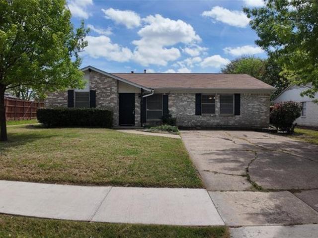 2510 Larchmont Dr, Mesquite, TX 75150