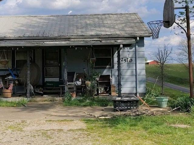 2510 Swart Rd, Albany, OH 45710