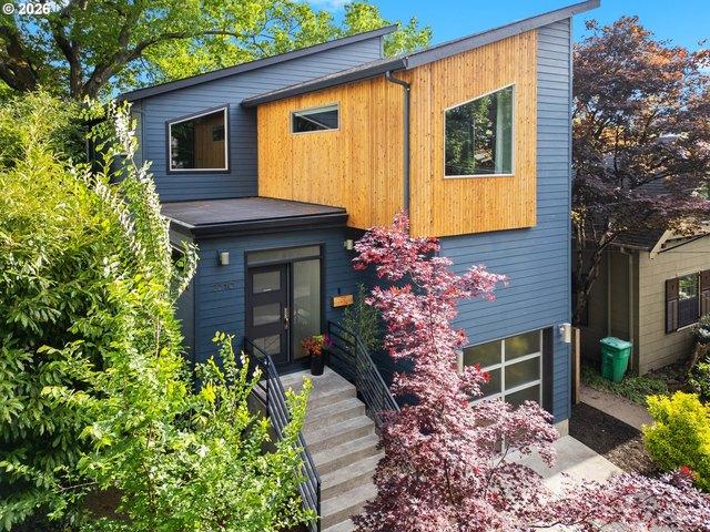 2510 SE Sherman St, Portland, OR 97214