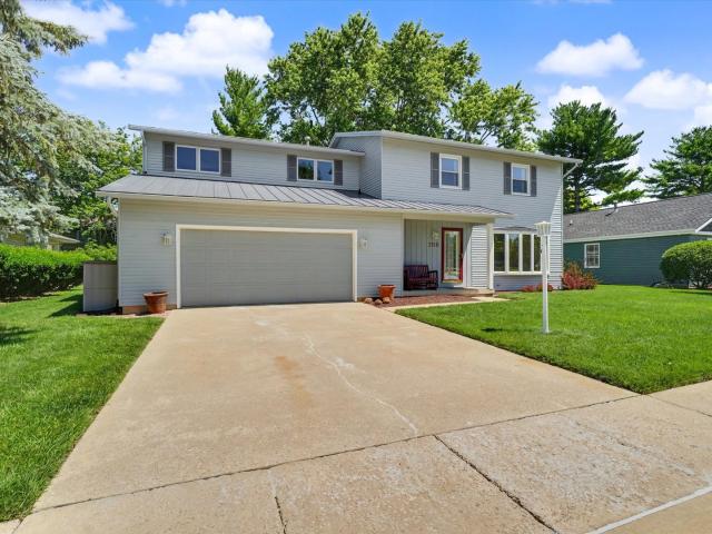 2510 Southmoor Drive