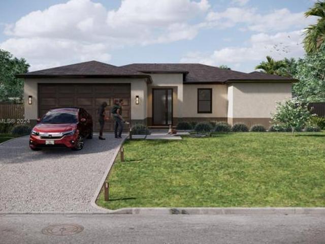 2510 W 45St W, Lehigh Acres, FL 33971