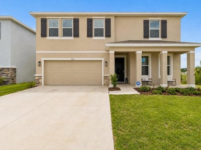 2510 Warren Acres Blvd, Wesley Chapel, FL 33543