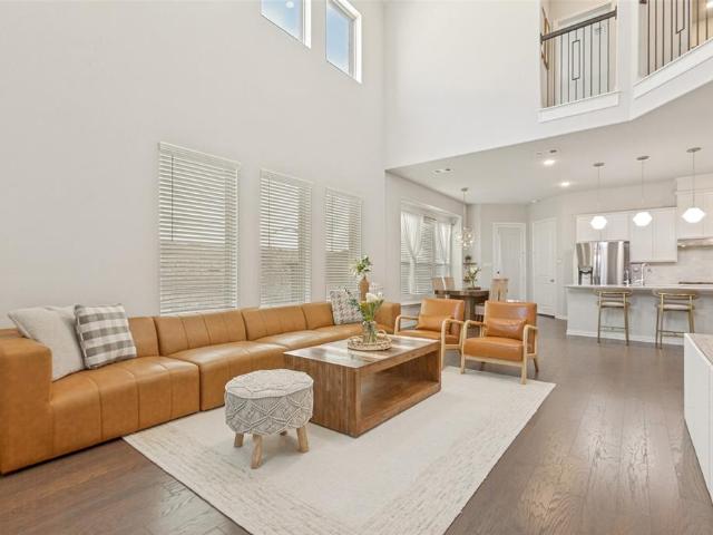 2510 Westbank Trail