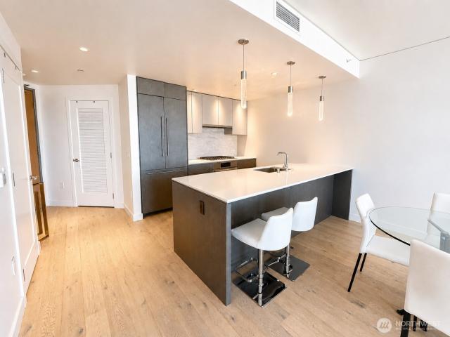2510 6th Avenue # 1601
