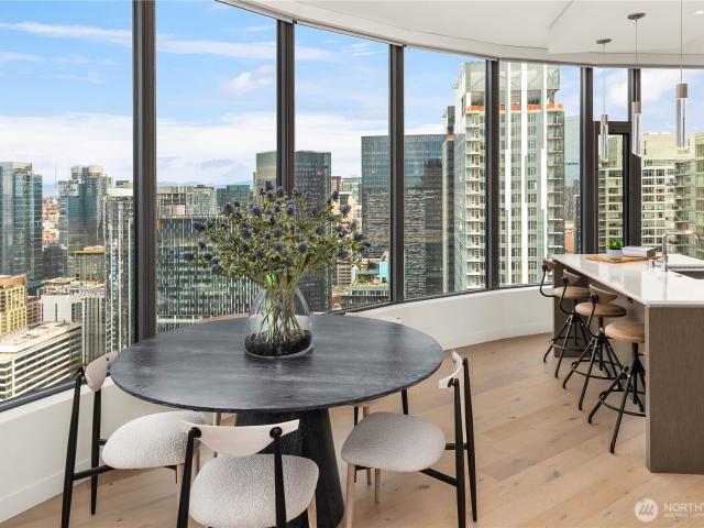 2510 6th Avenue # 3802