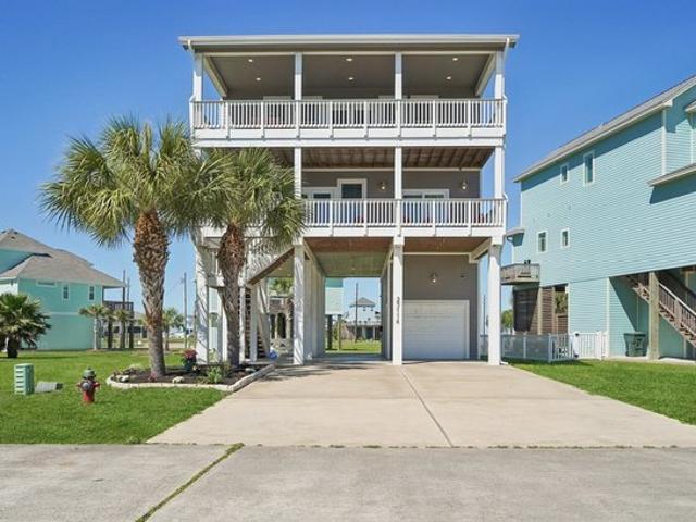25114 Sausalito Dr, Galveston, TX 77554
