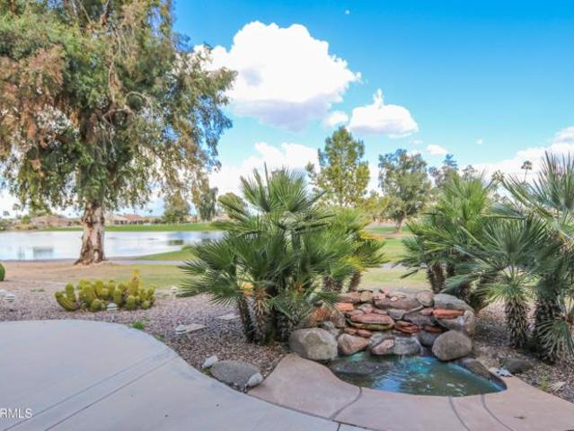 25115 S Golfview Dr, Sun Lakes, AZ 85248
