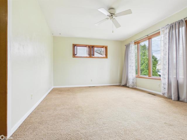 2511 Middle Road