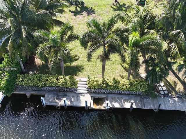 2511 NE 48th Ct, Lighthouse Point, FL 33064 | MLS #A11942 | Compass