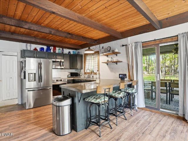 2511 Oak Circle