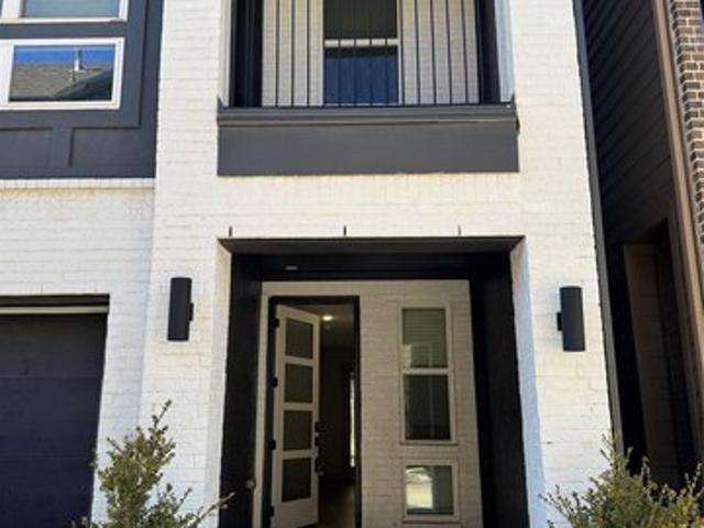 2511 Carolwood Ln, Dallas, TX 75212
