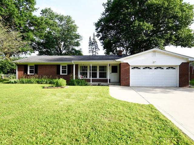 2511 Colony Ct, Carmel, IN 46280