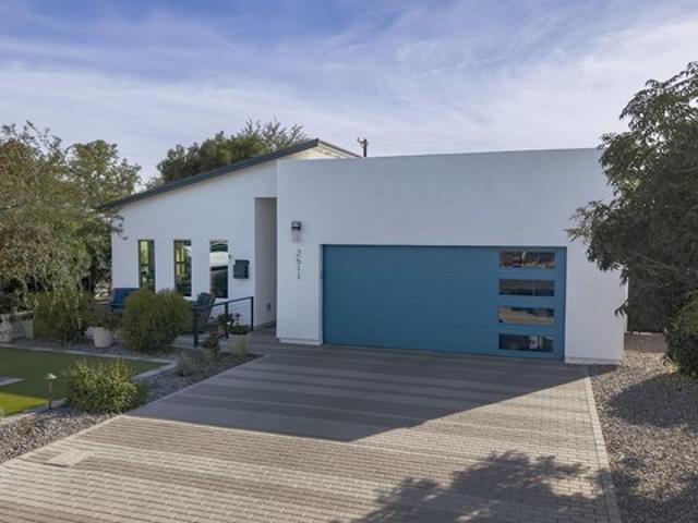 2511 E Earll Dr, Phoenix, AZ 85016