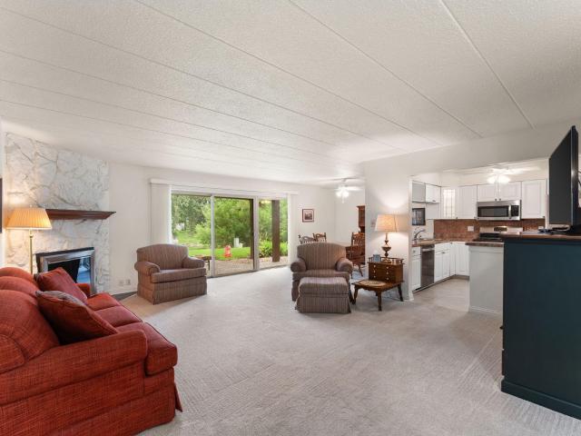 2511 E Lakeshore Drive