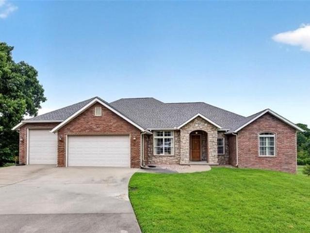 2511 Fairway Dr, Joplin, MO 64804
