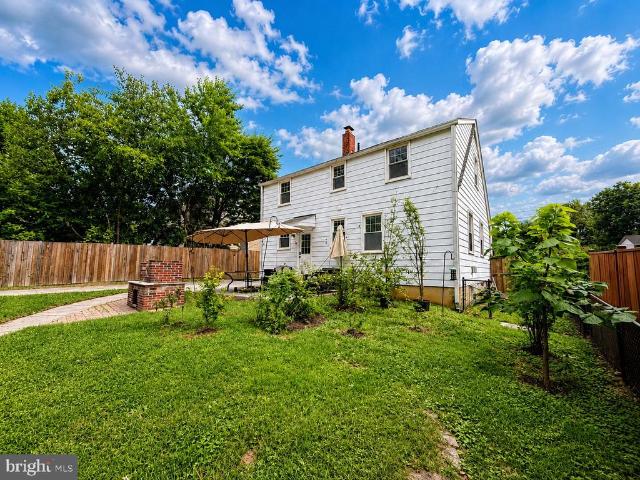 2511 Urbana Drive