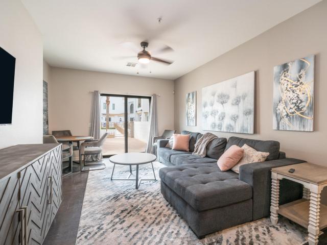 2511 w queen creek road # 132