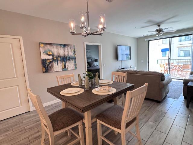 2511 w queen creek road # 314