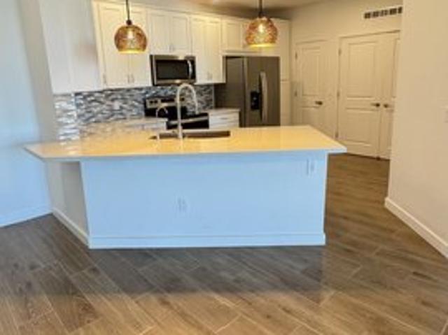 2511 W Queen Creek Rd Unit 377, Chandler, AZ 85248