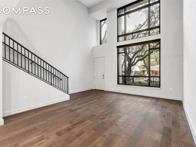 2511 Willowick Rd 114, Houston, TX