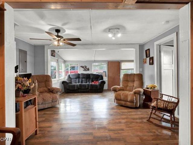 2511 4th Ave, Alford, FL 32420