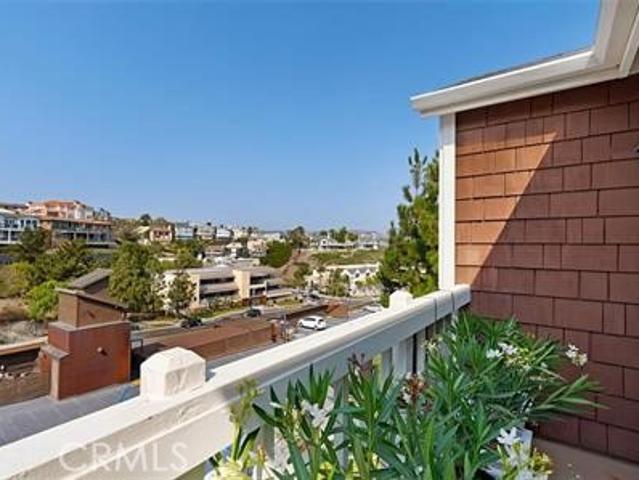 25121 Terrace Lantern 10