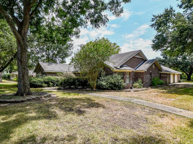 25121 Lakeview Road