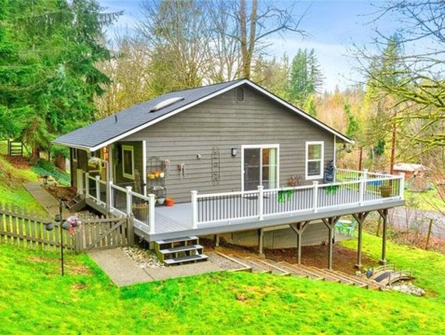 25122 Florence Acres Rd, Monroe, WA 98272