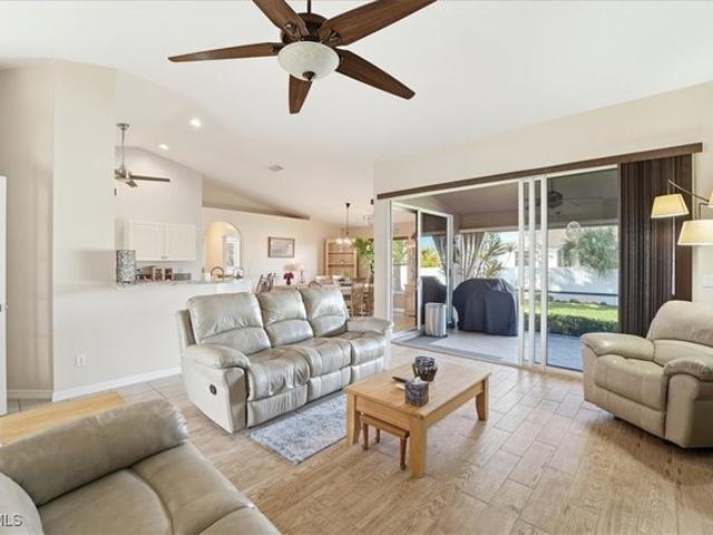2512 NW 8th Pl, Cape Coral, FL 33993