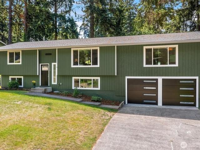 2512 Natalie Ln, Tacoma, WA 98388