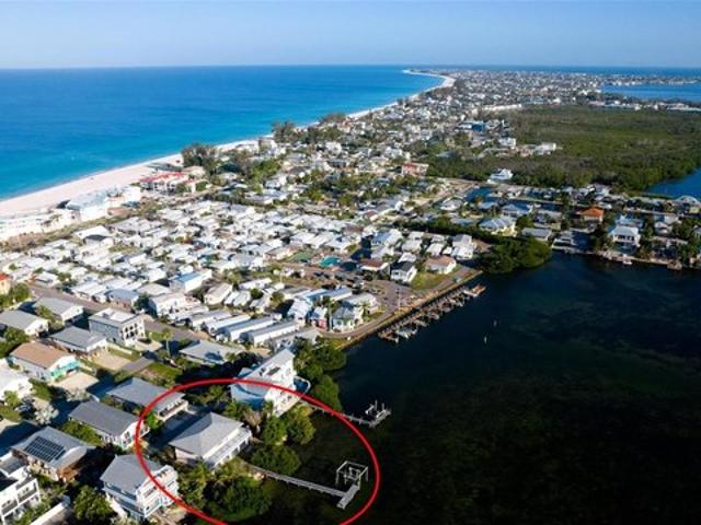 2512 Avenue A, Bradenton Beach, FL 34217