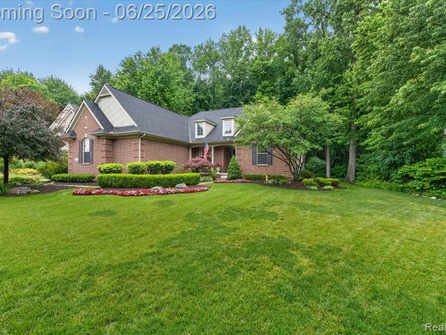 2512 Campbell Court