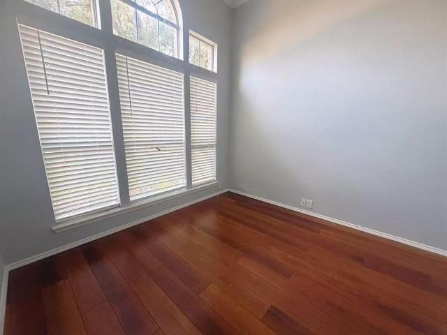 2512 Cimmaron Drive
