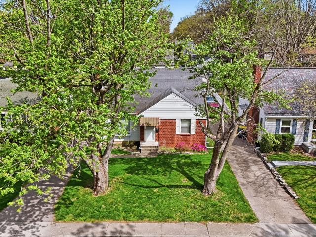 2512 E 58th St, Indianapolis, IN 46220 | MLS #22094 | Compass