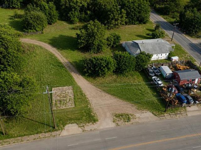 2512 E Ann Arbor Avenue