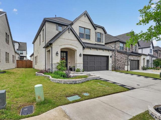 2512 Four Roses Drive