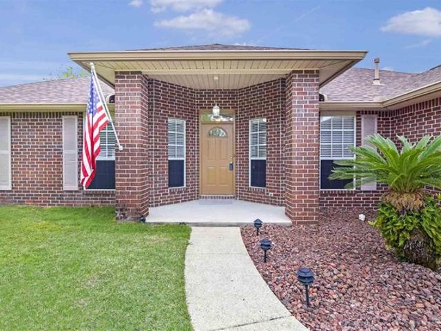 2512 Jibe Dr, Pensacola, FL 32507