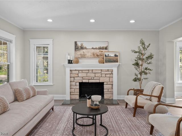 2512 Kingston Road