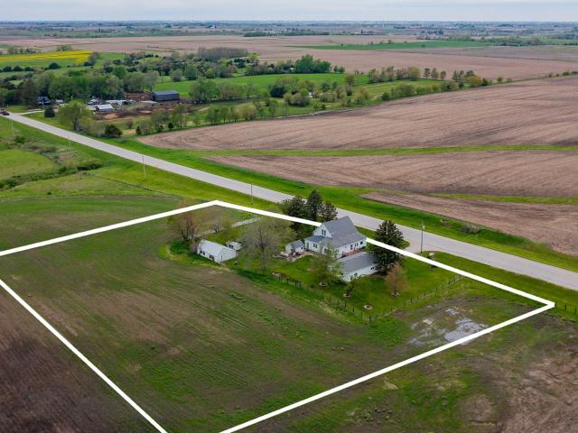 2512 Peru Road