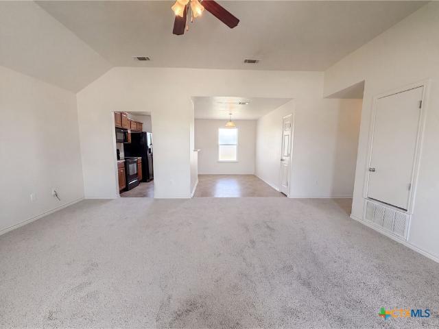 2512 Saulsbury Drive