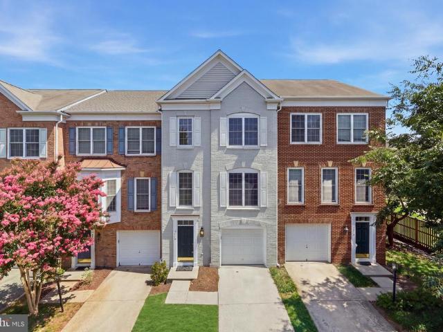 2512 Terra Cotta Circle