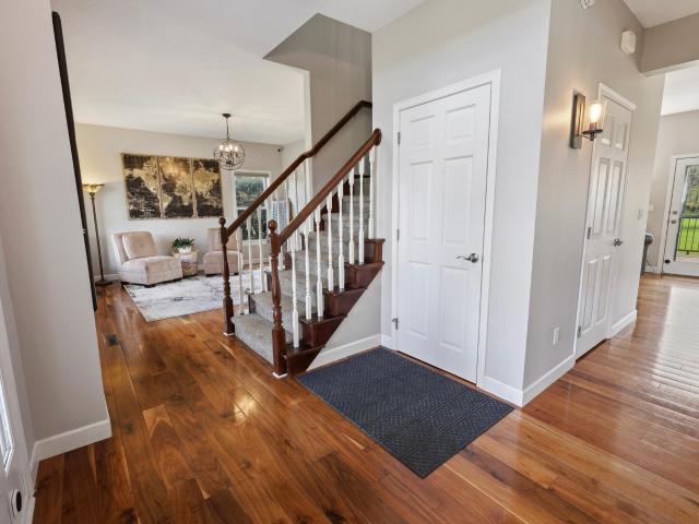 2512 Walden Way
