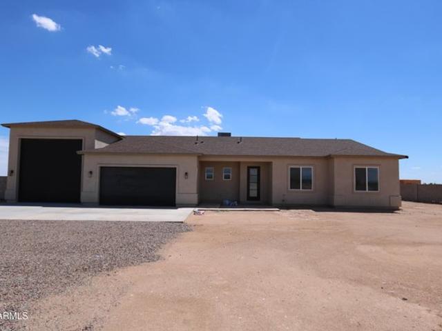 25131 W Lowden Rd, Wittmann, AZ 85361