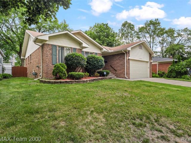 25134 Ann Arbor Trail