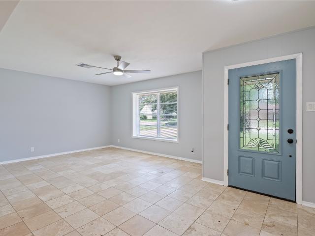 2513 Meadow Lane