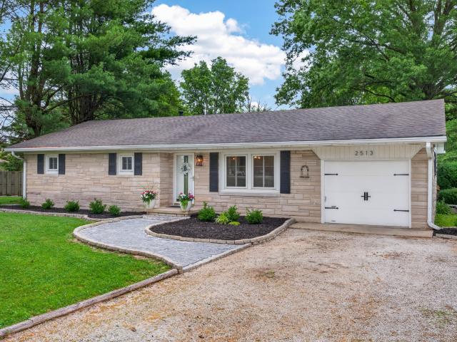 2513 N Centerline Road