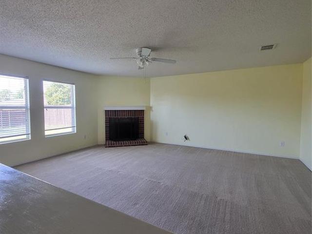 2513 Barksdale Drive