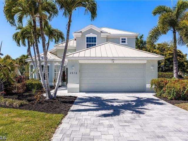2513 Blackburn Cir, Cape Coral, FL 33991